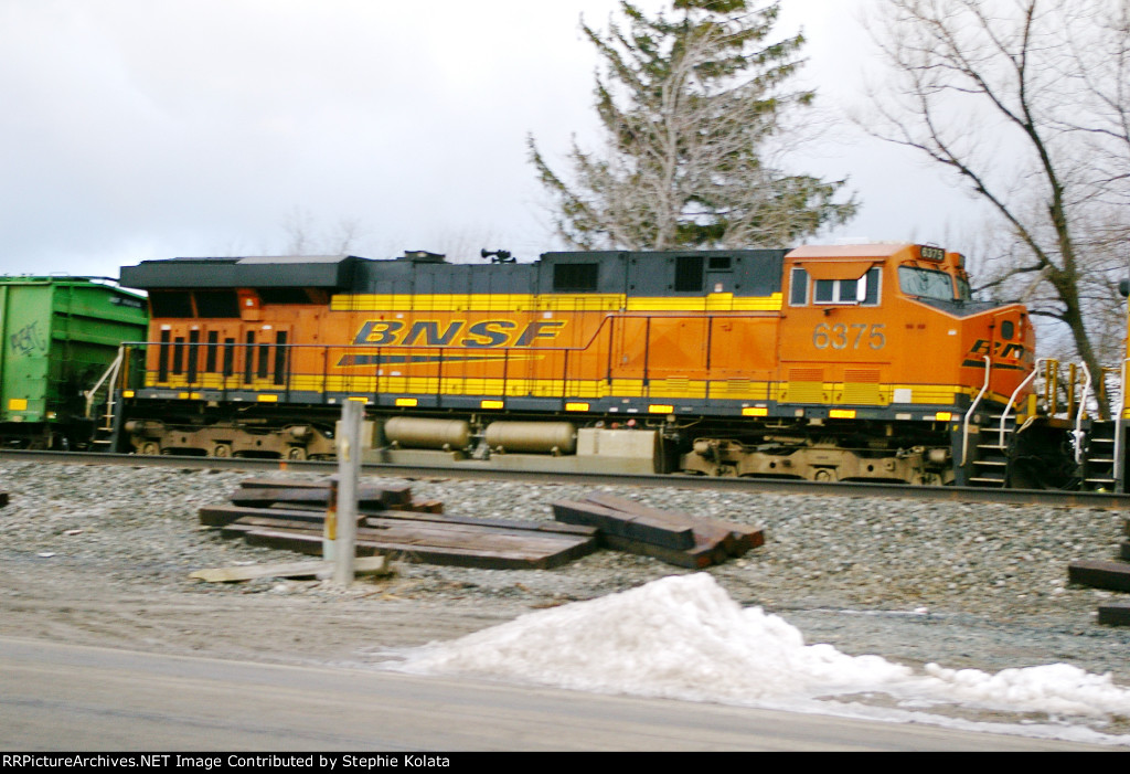BNSF 6375